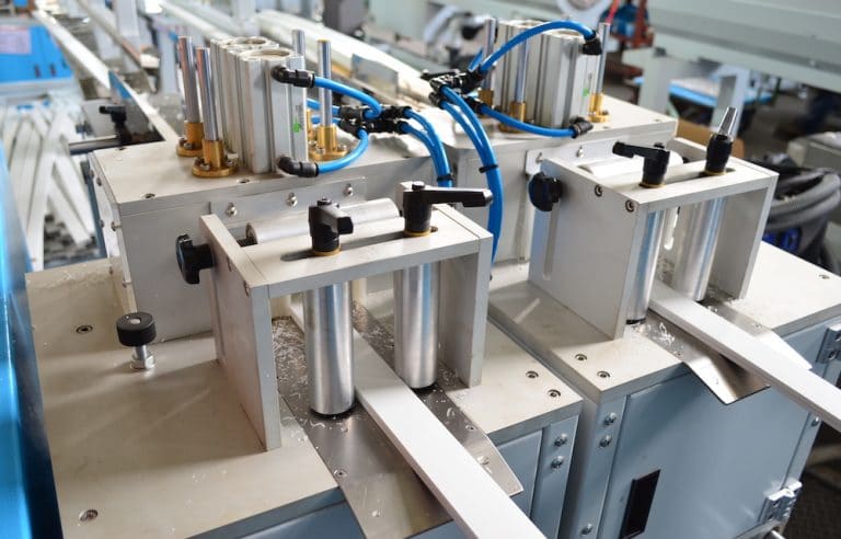 Trunking Extrusion Machine Line| Four Trunking Molds- Taiwan Everplast