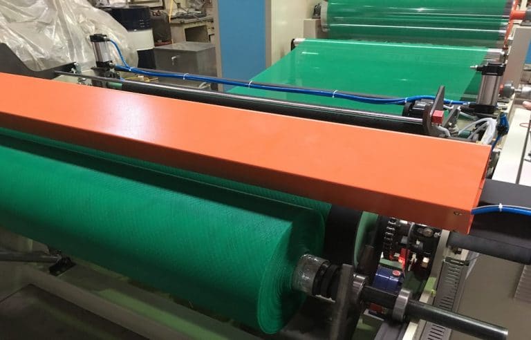 Plastic extrusion machine line - Insect Net - Taiwan Everplast