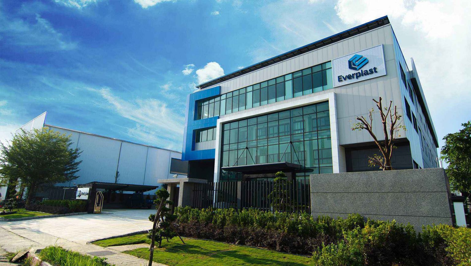 Everplast - あなたの信頼できる機械パートナー私たちは気にデザイン
