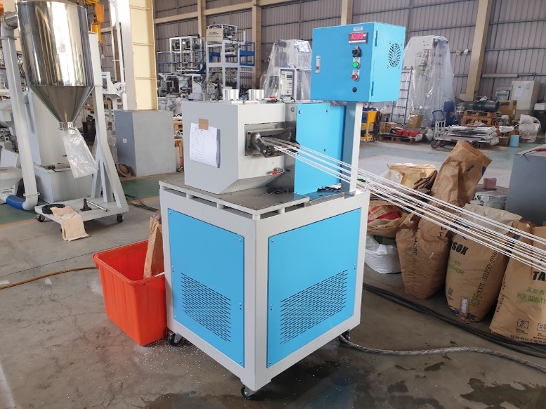 PS FOAM PELLETIZING EXTRUSION LINE - Everplast