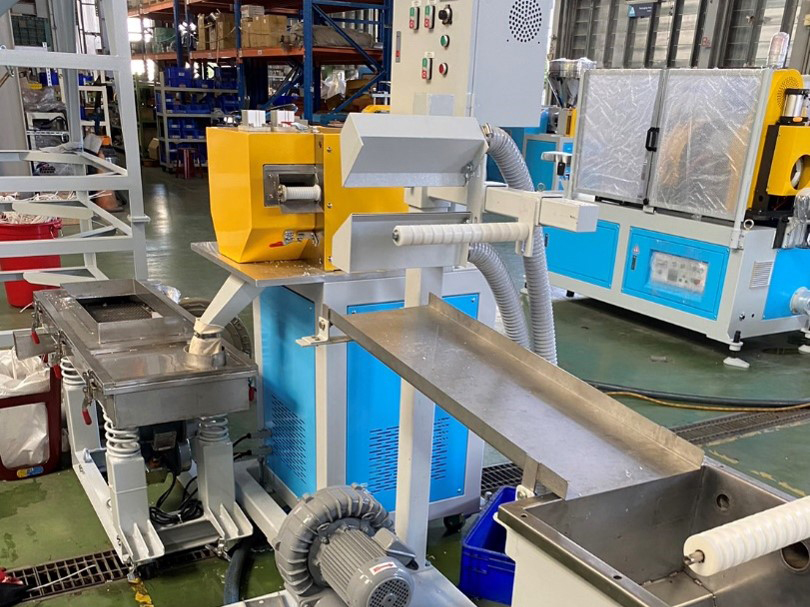 PS FOAM PELLETIZING EXTRUSION LINE - Everplast