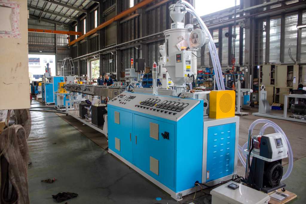 PVC Infusion Medical Tube Extrusion Line - Everplast